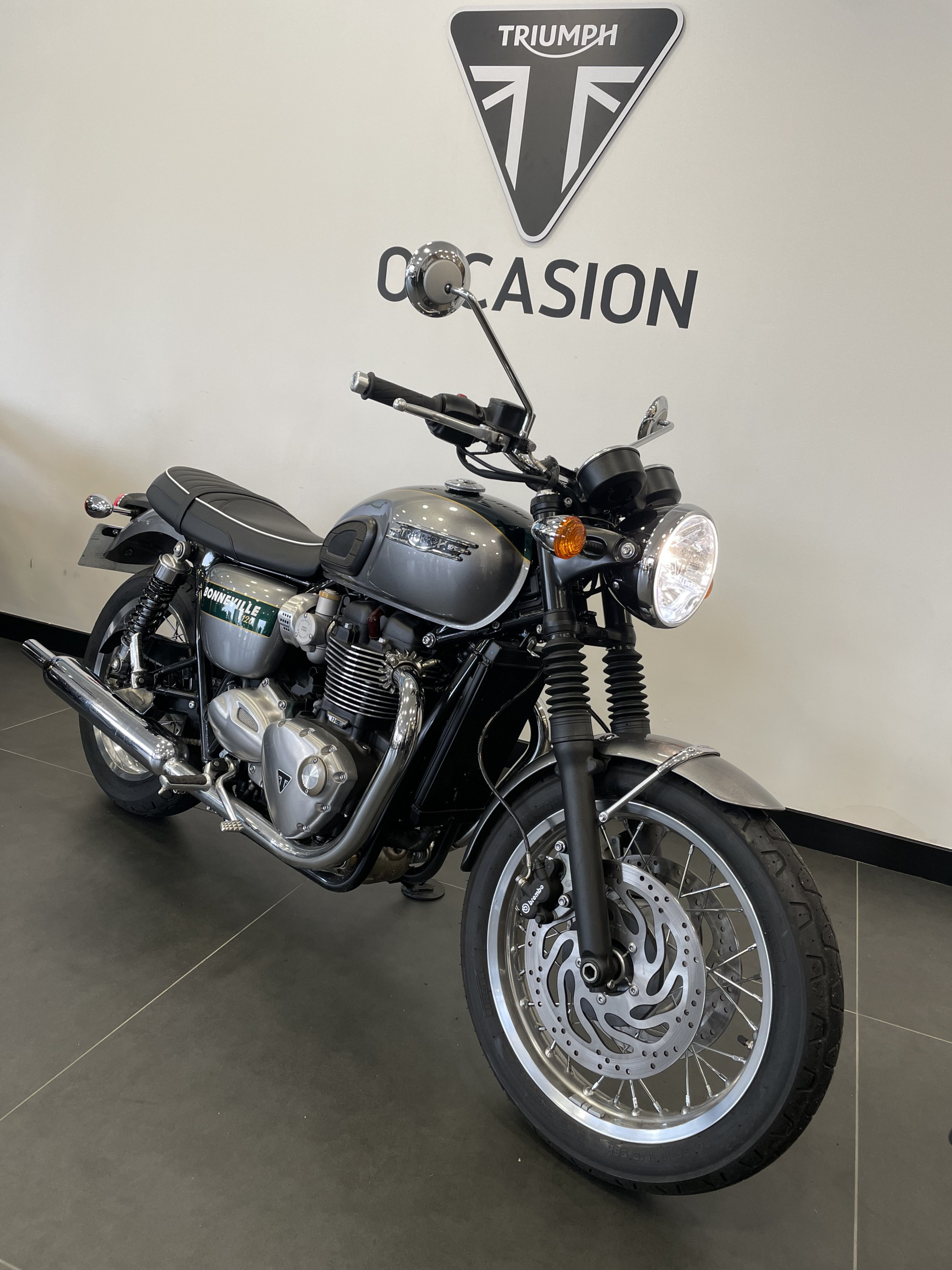 Moto TRIUMPH Bonneville T120 GOLD LINE Edition occasion